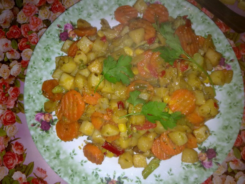 Sote de legume de vara | Mancaruri cu legume | Culinar.RO