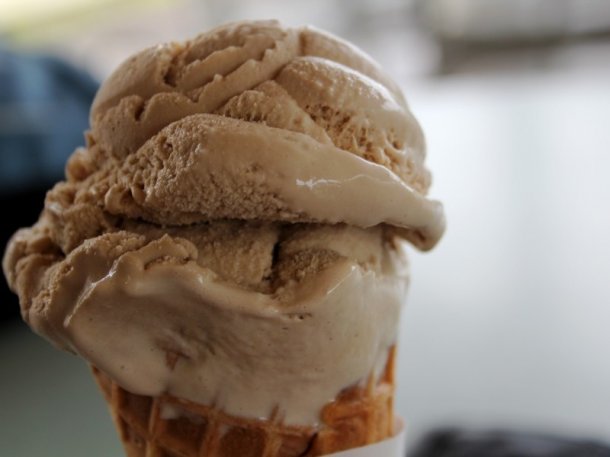 Inghetata de cafea | Inghetate | Culinar.RO