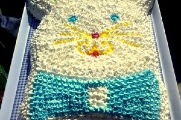 Tort in forma de iepure | Torturi | Culinar.RO