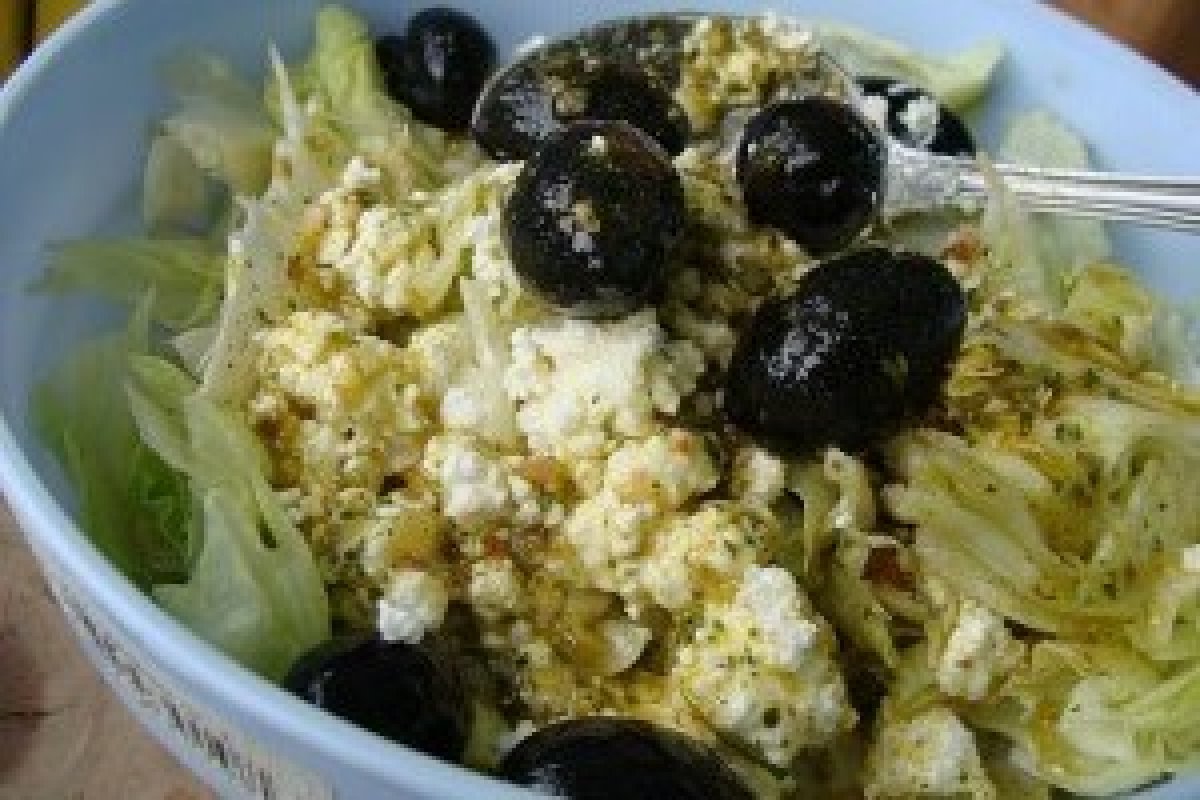 Sos grecesc pentru salate | Sosuri reci | Culinar.RO