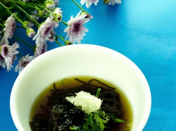 Salata de ridiche neagra cu sos de soia | Salate de legume | Culinar.RO