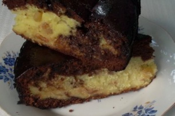 Pasca poloneza cu glazura de ciocolata | Prajituri | Culinar.RO