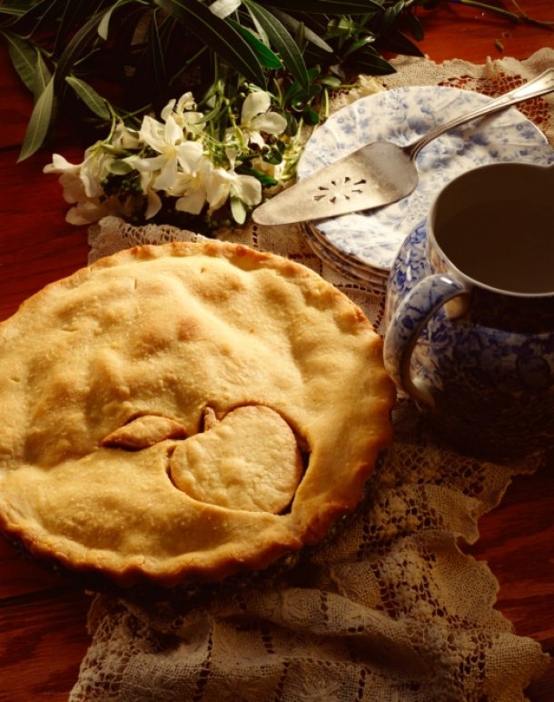 Placinta de toamna cu mere si caramel | Prajituri | Culinar.RO