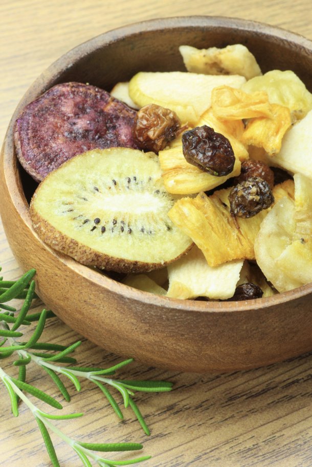 Cipsuri din fructe uscate | Dulciuri | Culinar.RO