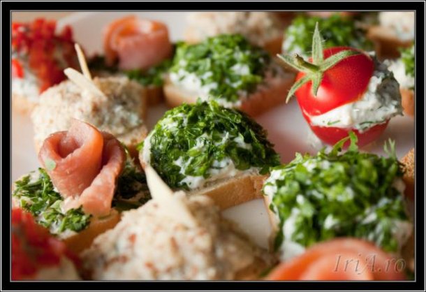 Mini aperitive vesele | Aperitive cu branza | Culinar.RO