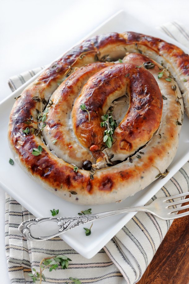 Carnati de pui sau curcan aromati | Mancaruri cu carne | Culinar.RO
