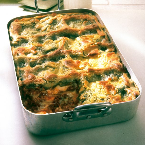 Lasagna cu carne tocata si cascaval Delaco Sofia | Mancaruri cu carne ...