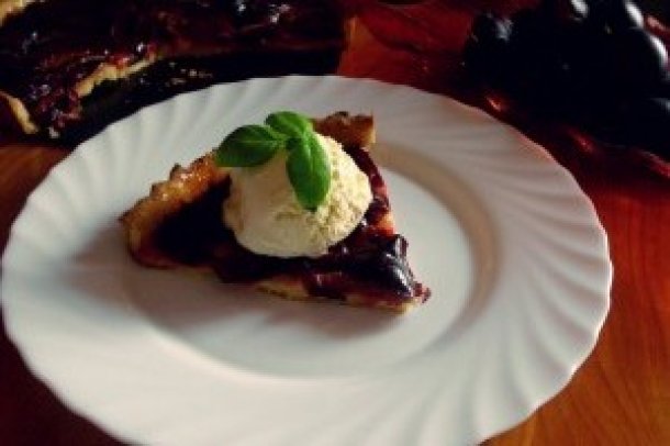 Tarta cu prune de toamna | Prajituri | Culinar.RO