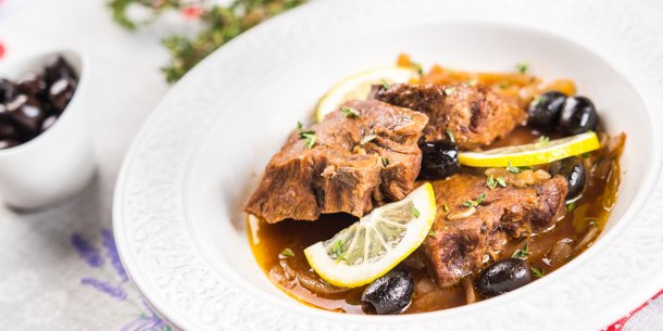 Limba de vita cu masline | Carne | Culinar.RO