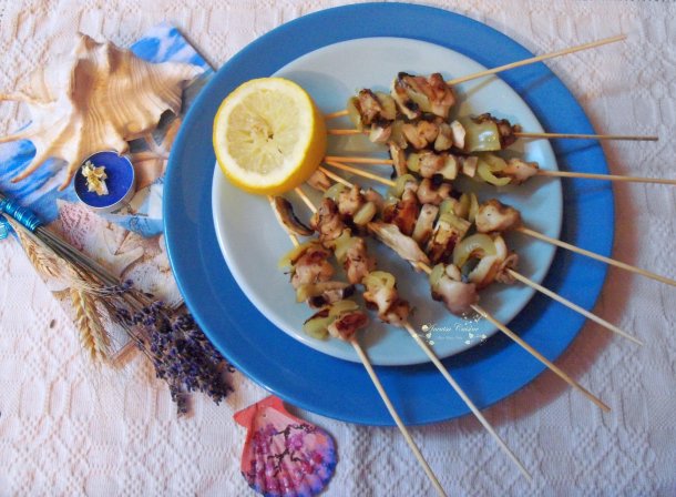 Frigarui cu pui si vinete | Aperitive cu carne | Culinar.RO